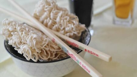 How to Make Top Ramen Noodles in the Microwave? Simple Recipe – HotSalty